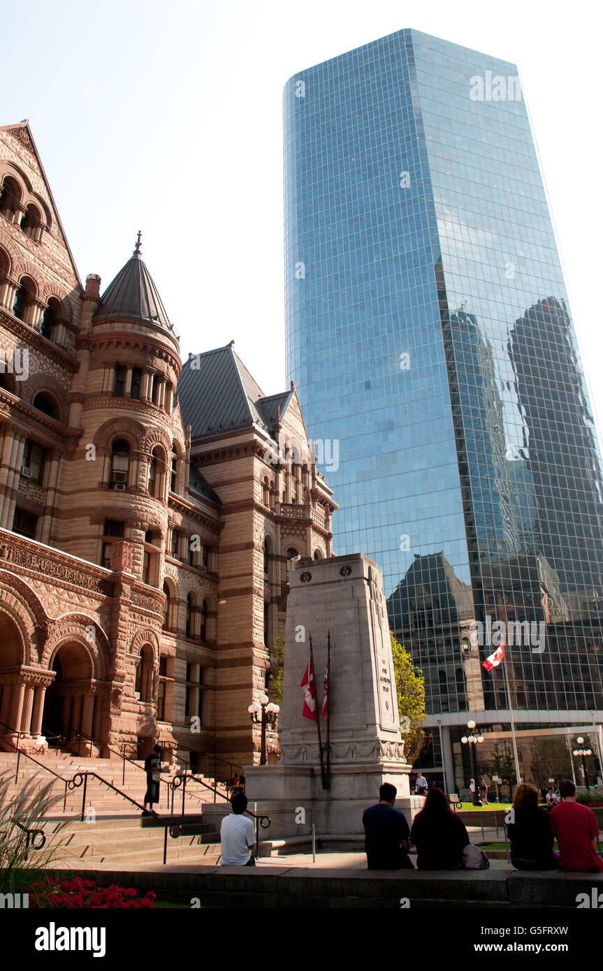 Toronto city council city hall hi-res stock photography and images - Alamy