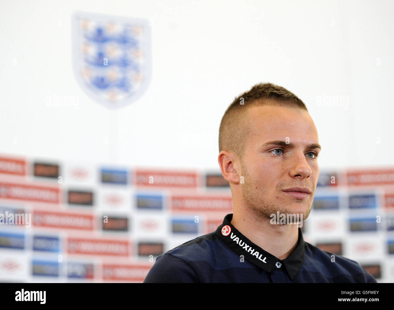 Tom cleverley press conference grove hotel hi-res stock photography and ...