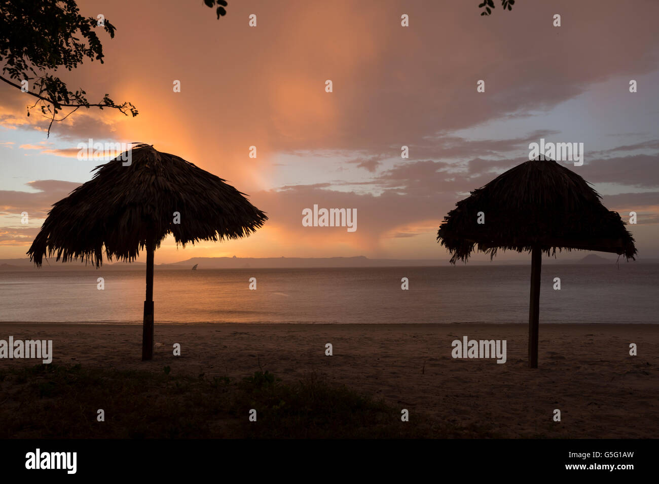 Beautiful colorful sunrise on the beach in Madagascar Stock Photo - Alamy