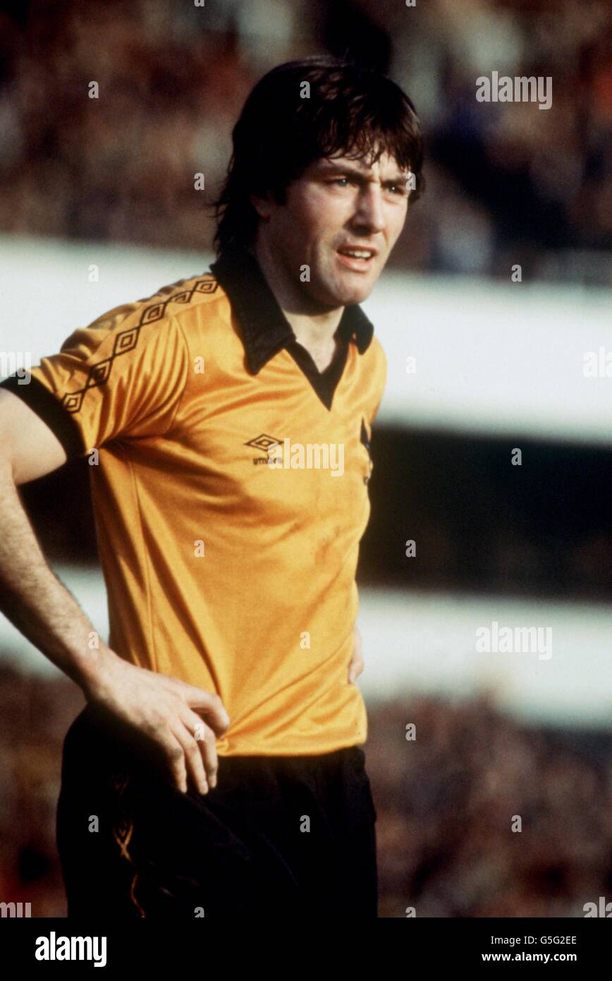 John richards wolverhampton wanderers hi-res stock photography and ...