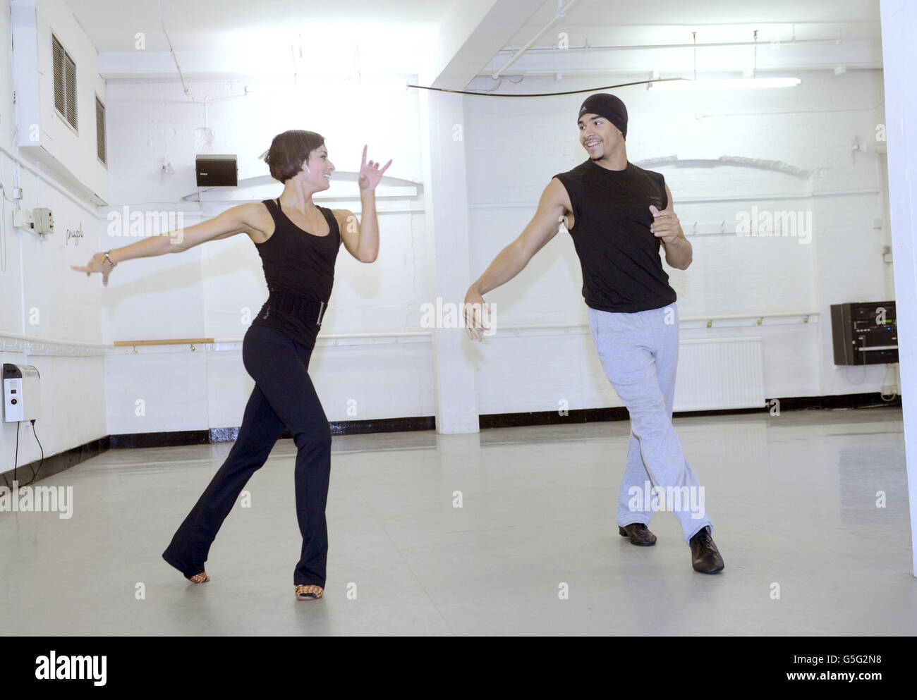 Louis Smith and Flavia Cacace rehearse for their first dance dance ...