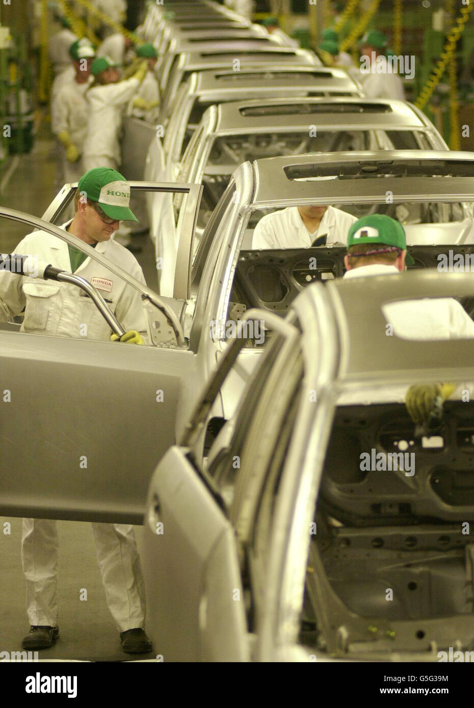 Honda car factory hi-res stock photography and images - Alamy