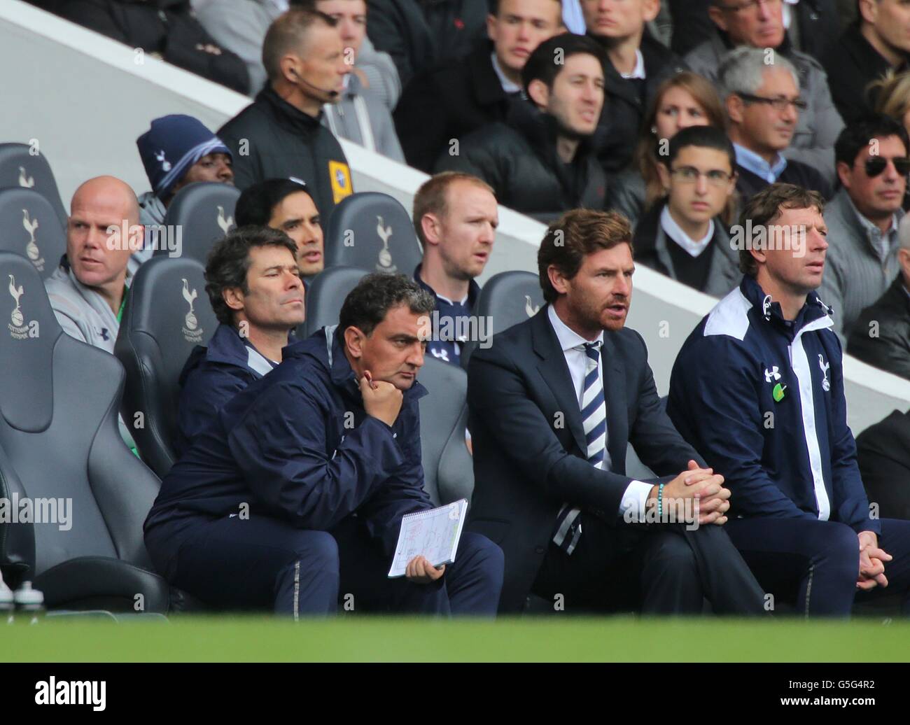 Tottenham hotspur goalkeeper on the bench hi-res stock photography and ...