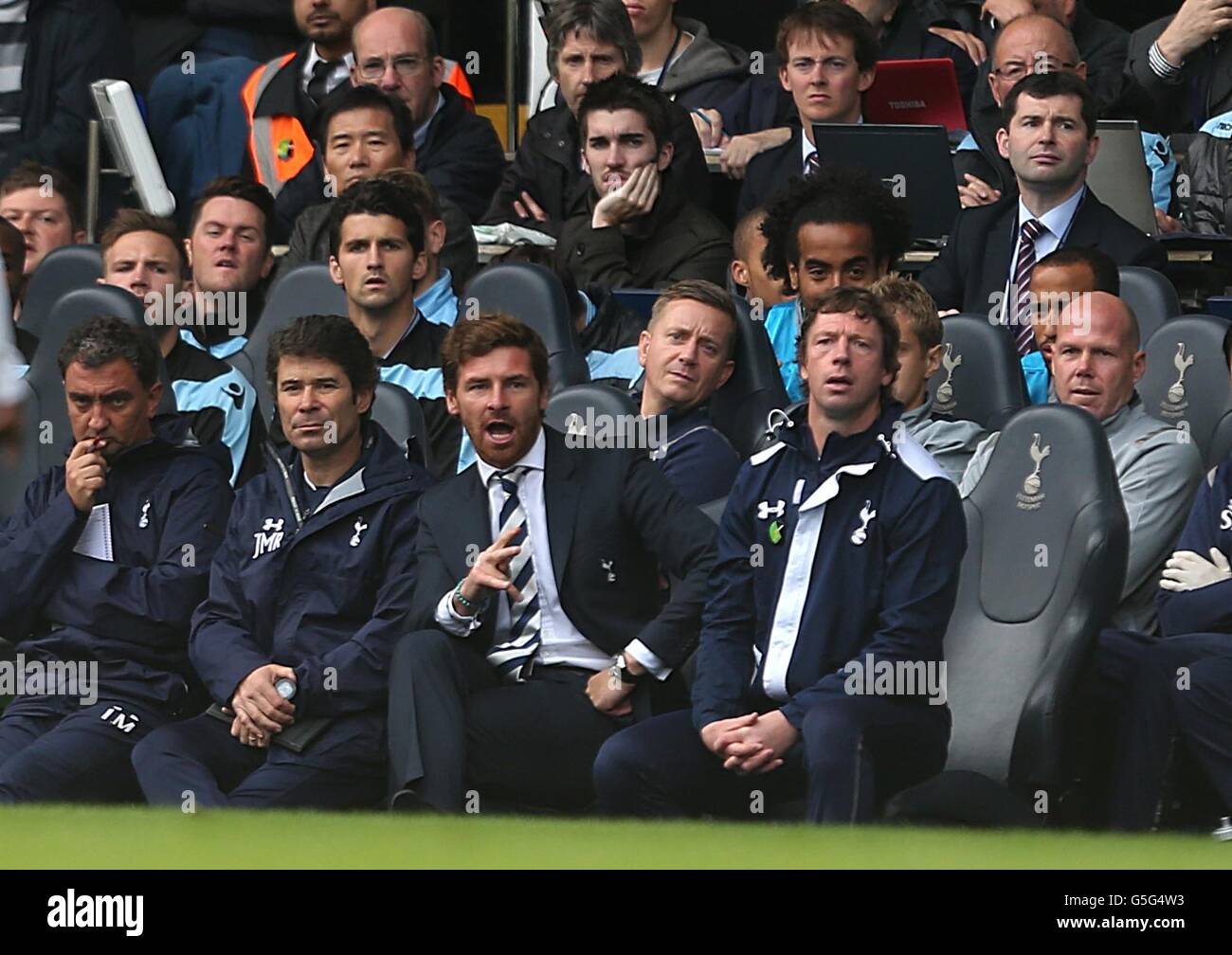 Tottenham hotspur goalkeeper on the bench hi-res stock photography and ...