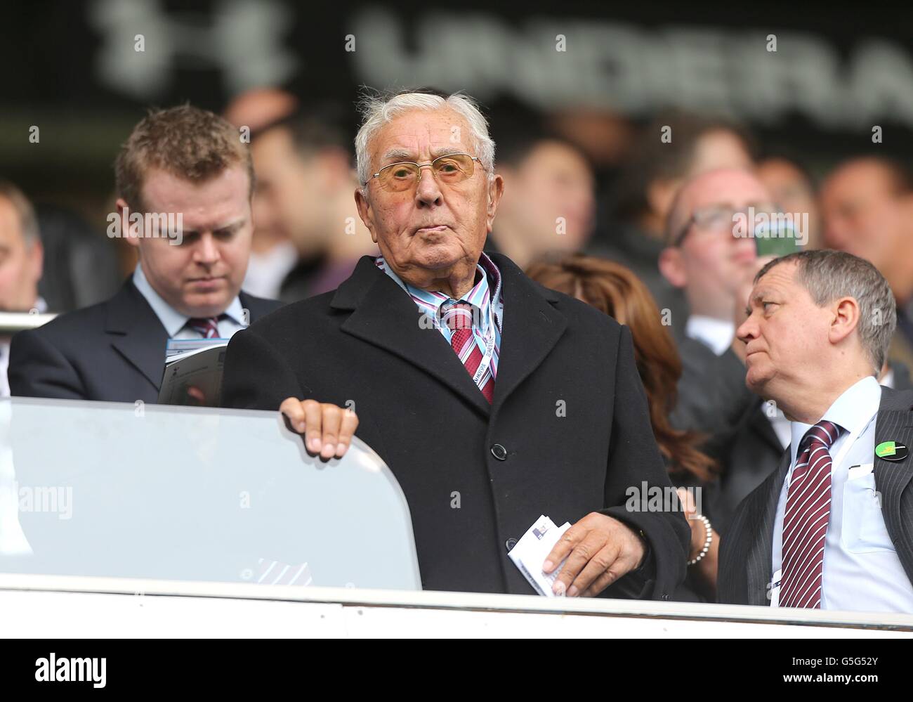 Former aston villa chairman doug ellis in the stands hi-res stock ...