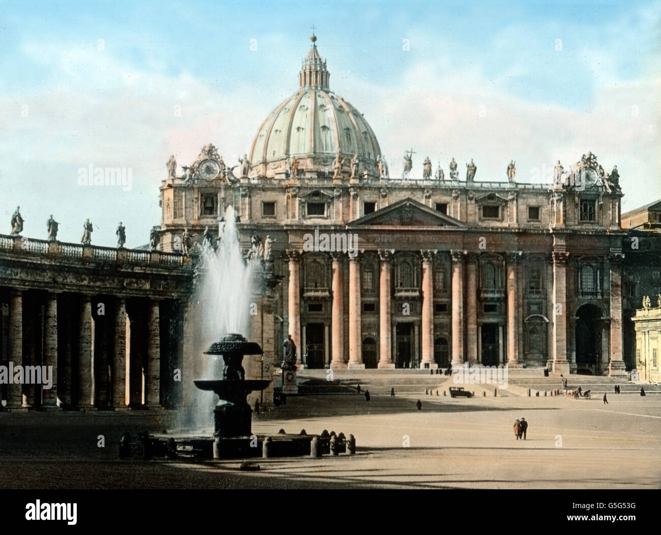 Der Petersdom in Rom. St. Peter Cathedral in Rome. Europe, Italy, Rome ...
