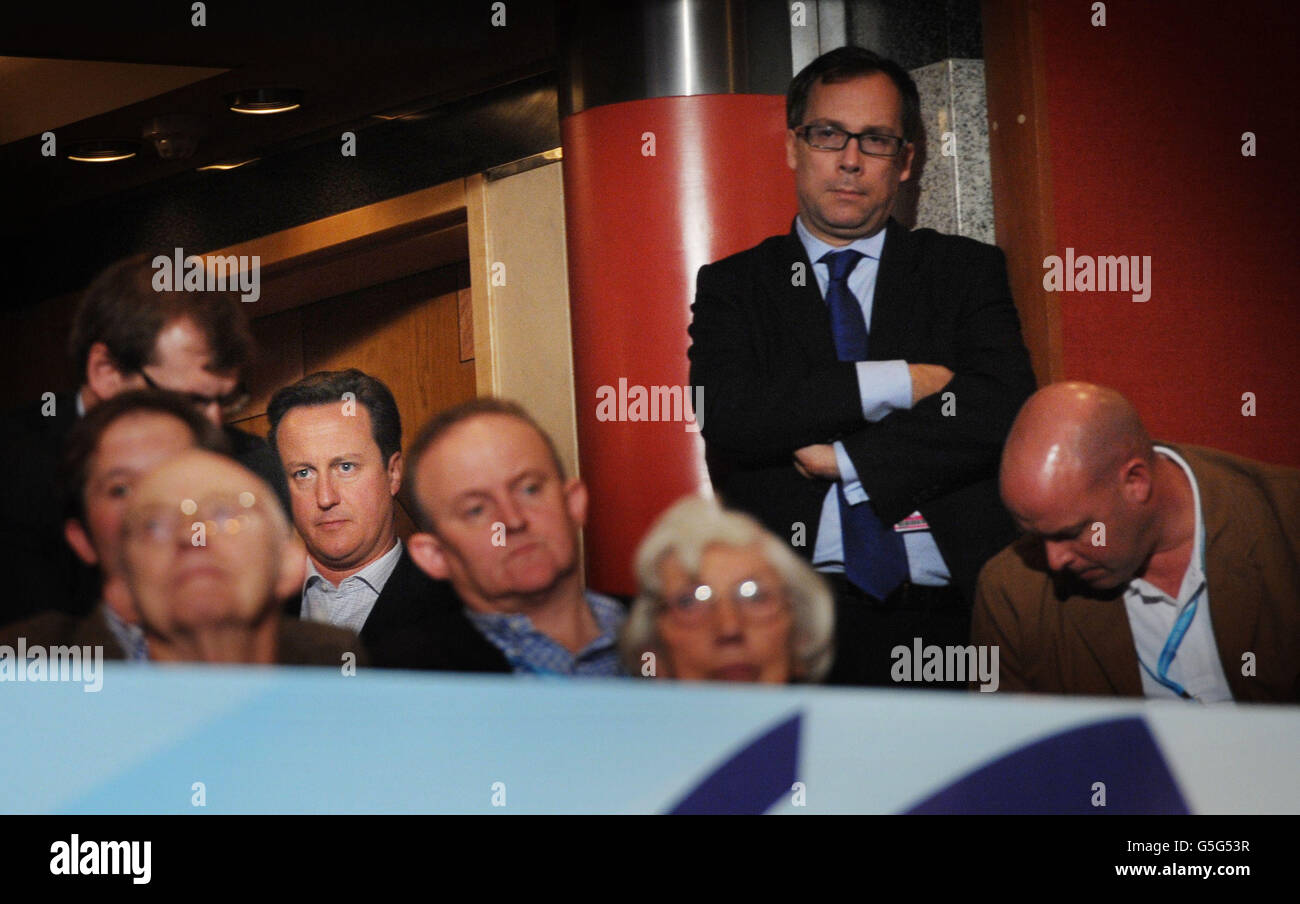Prime Minister David Cameron and his chief of staff Ed Llewellyn ...