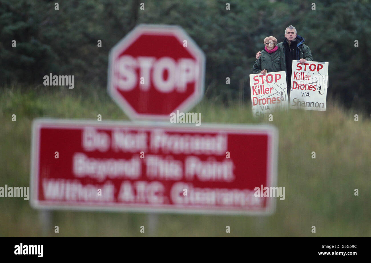 Shannon Peace activists Niall Farrell and Margaretta D'arcy are ...