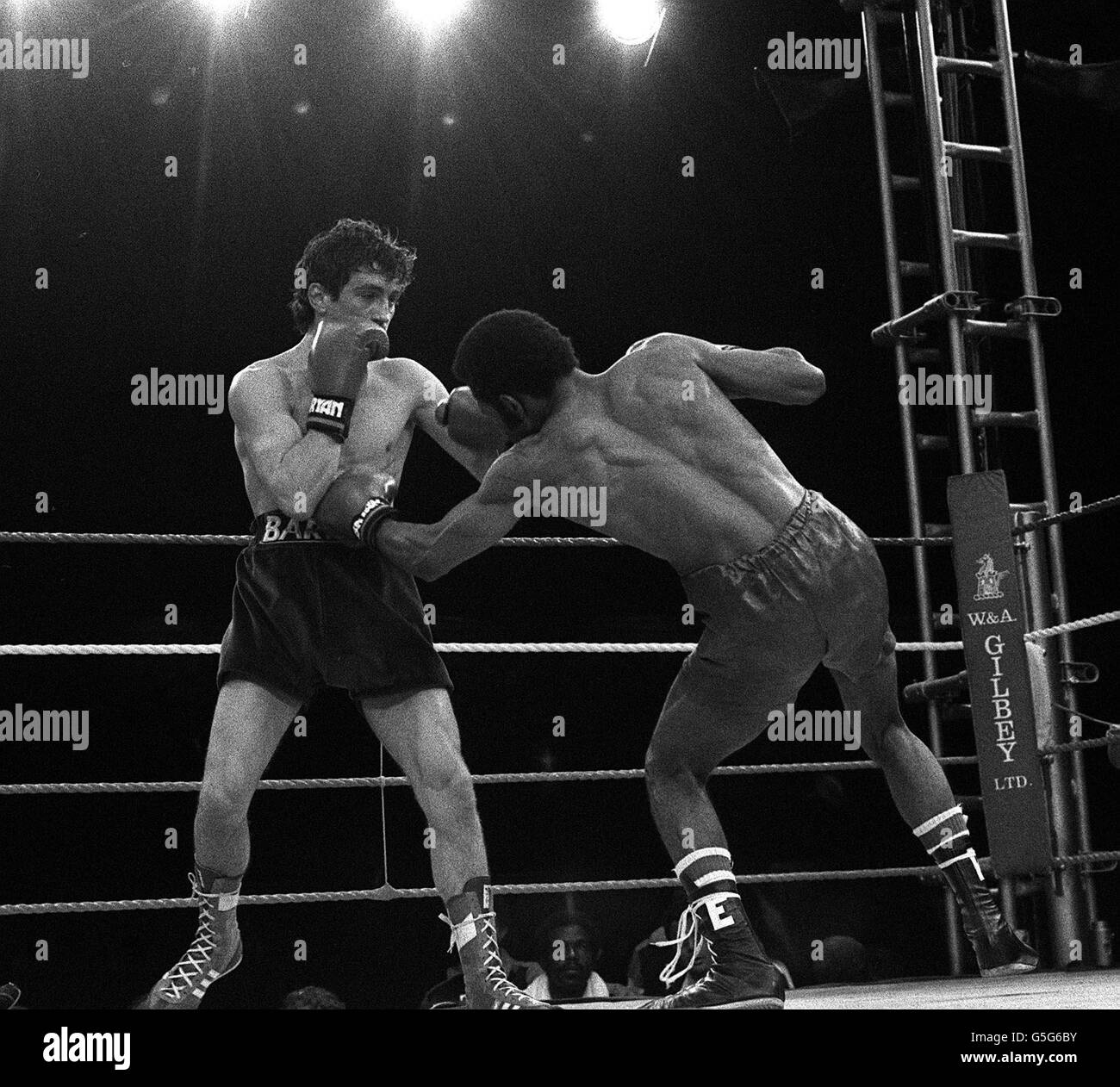 Eusebio pedroza hi-res stock photography and images - Alamy