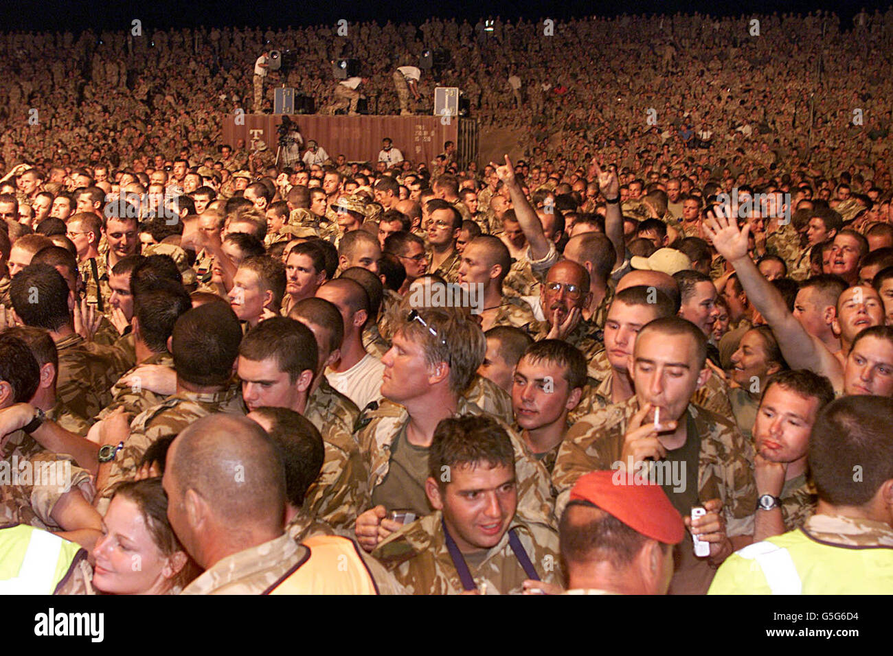 Celebrity concert music crowd military army audience hi-res stock ...