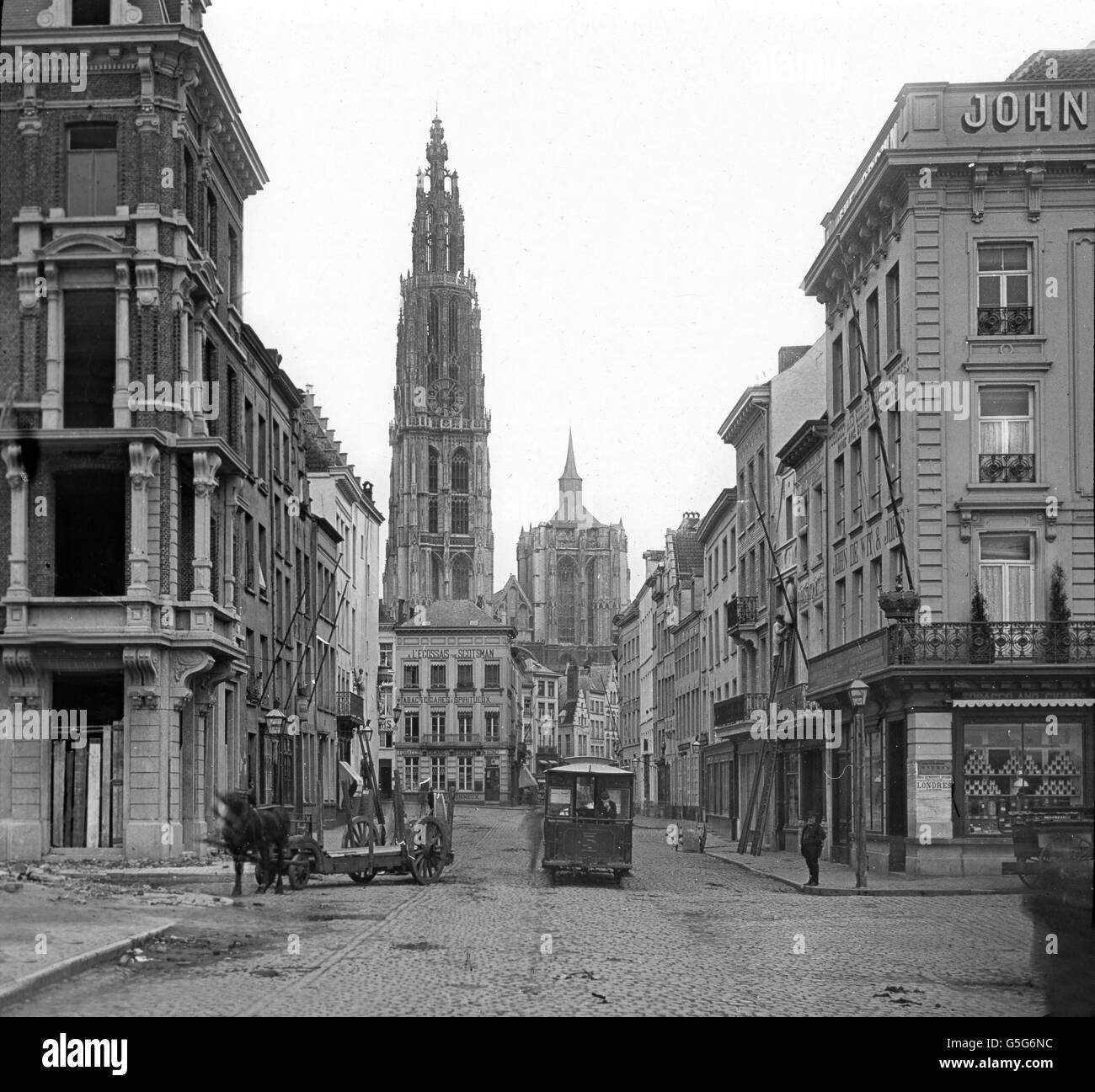 Historic antwerpen Black and White Stock Photos & Images - Alamy