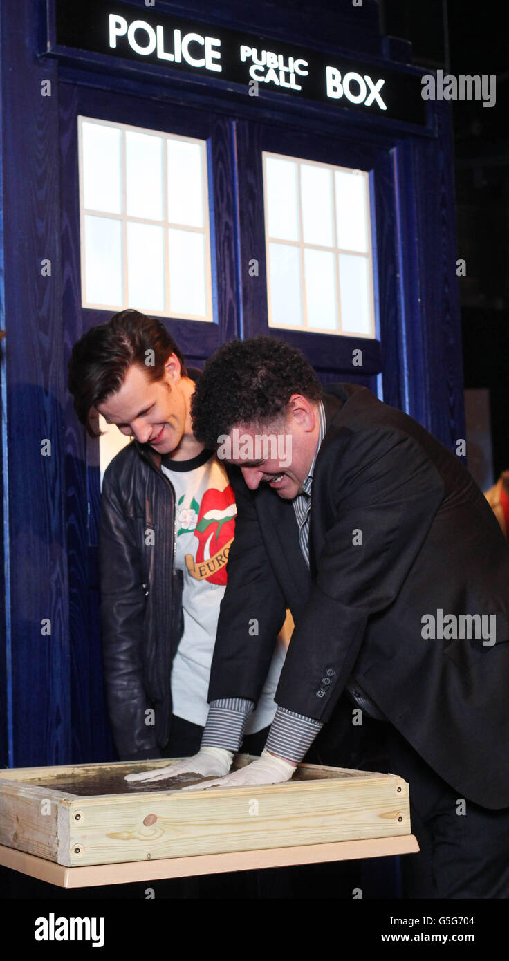 Doctor who props hi-res stock photography and images - Alamy