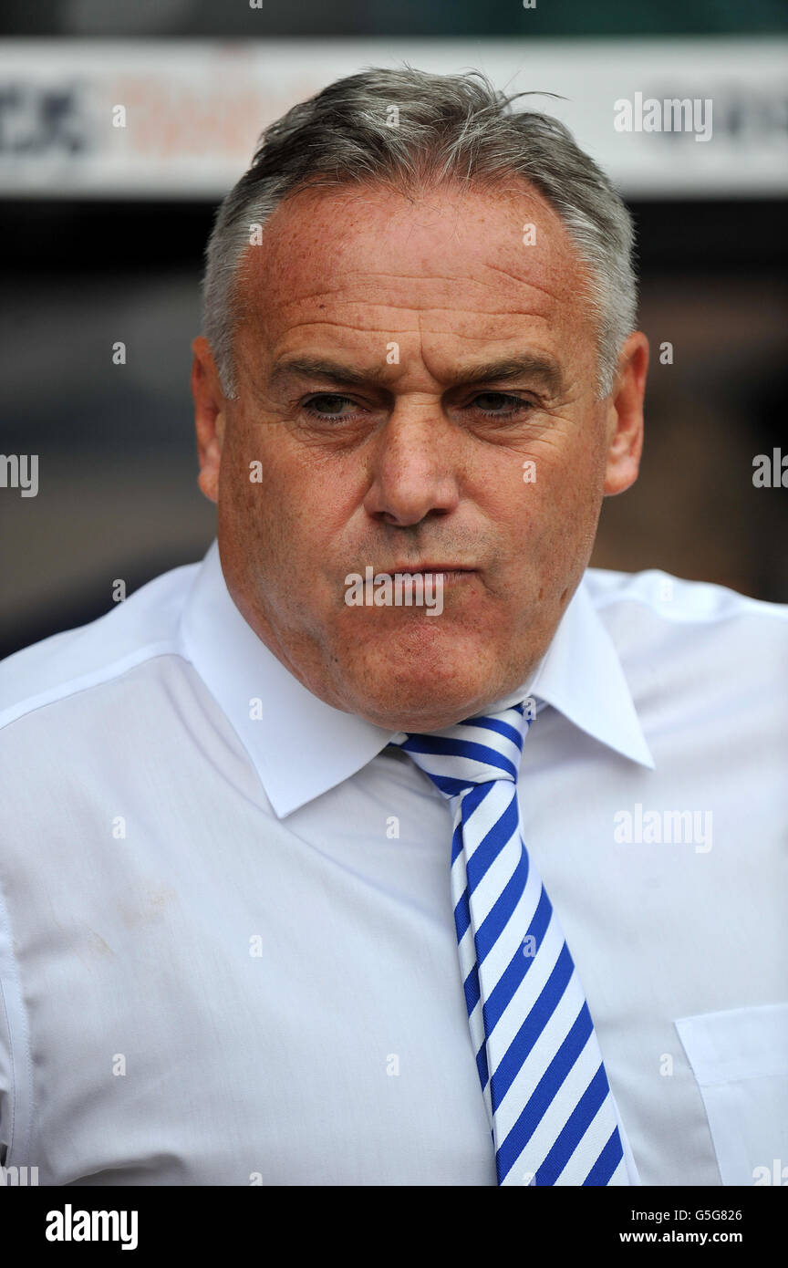 Football manager headshot hi-res stock photography and images - Alamy