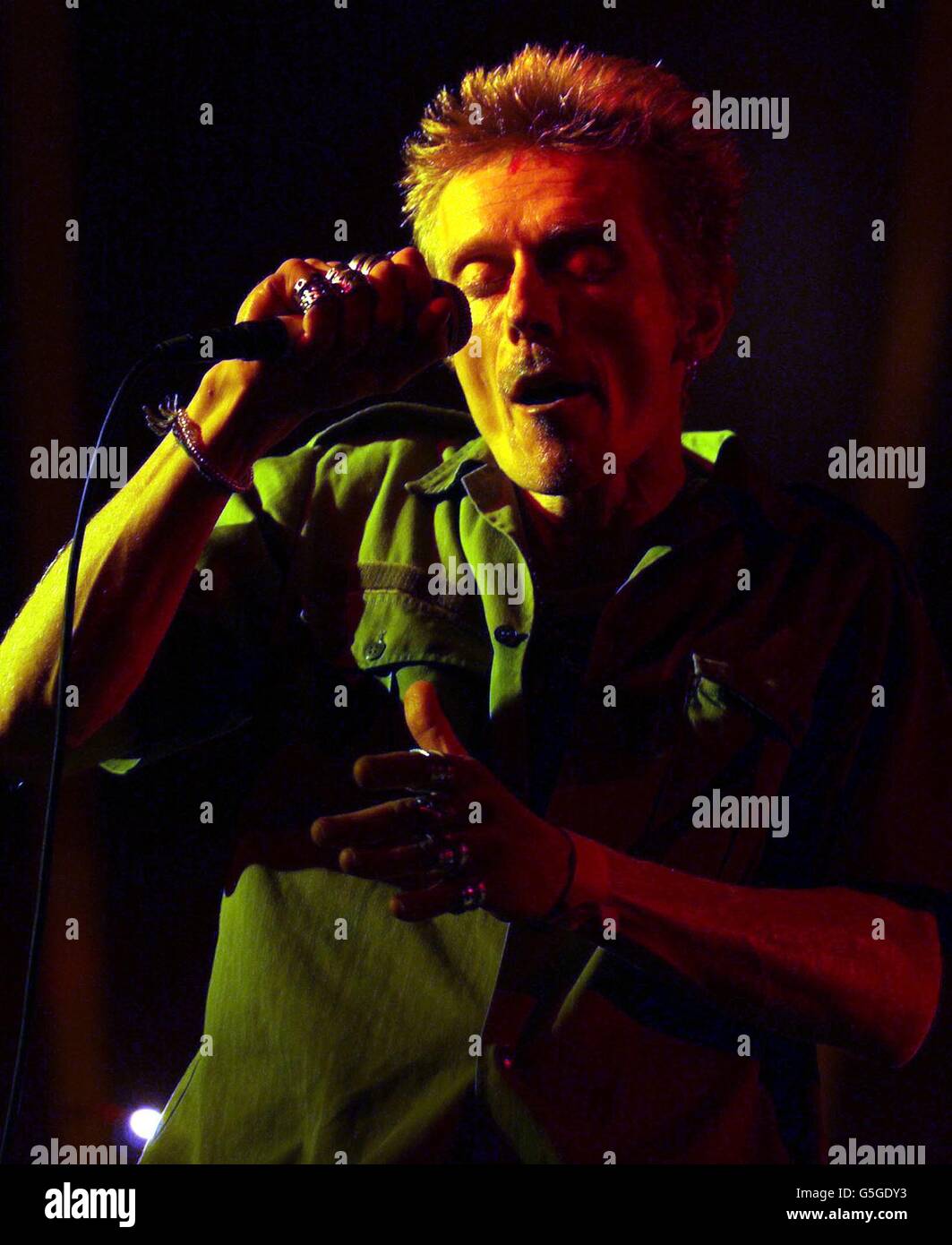 Rob birch stereo mcs hi-res stock photography and images - Alamy