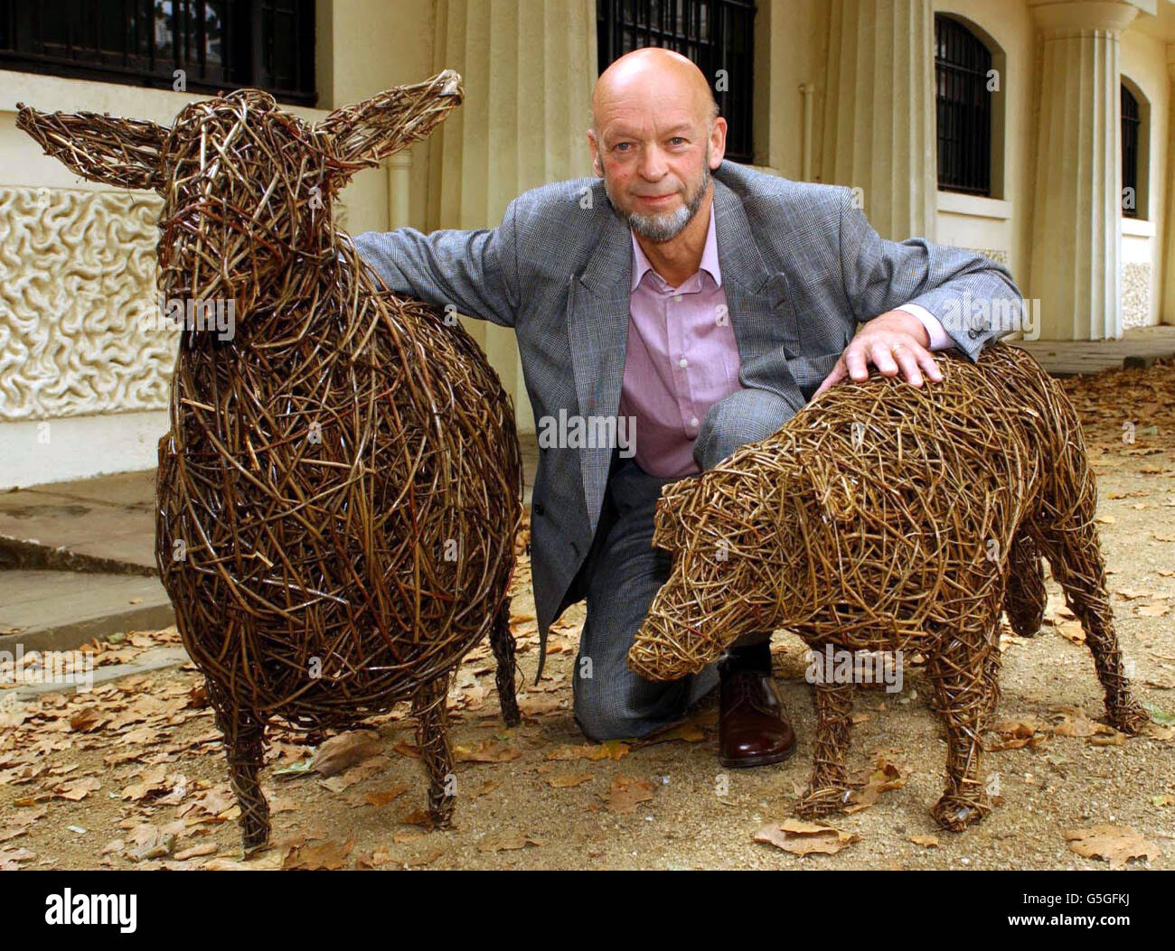 Michael eavis farmer founder hi-res stock photography and images - Alamy
