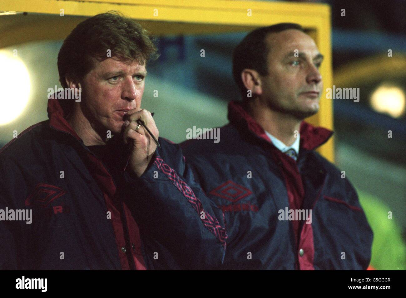 Soccer - Mitre Challenge. BRIAN HORTON, MANAGER, OF THE ENGLAND ...