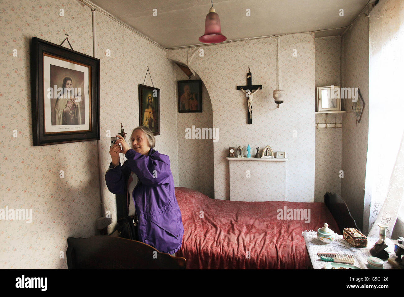 Iveagh trust dublin hi-res stock photography and images - Alamy