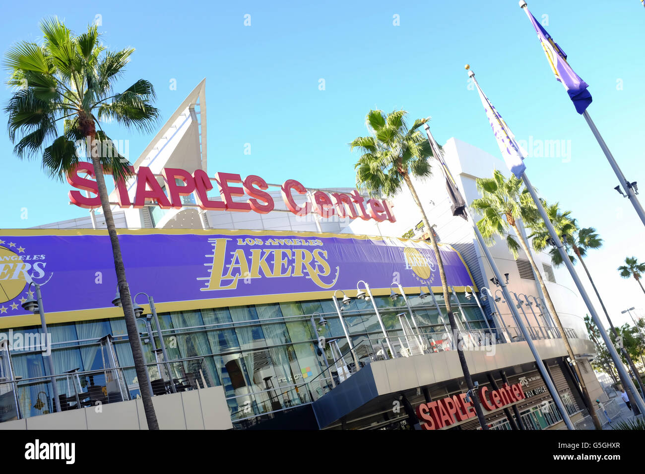 Staples center clippers hi-res stock photography and images - Alamy