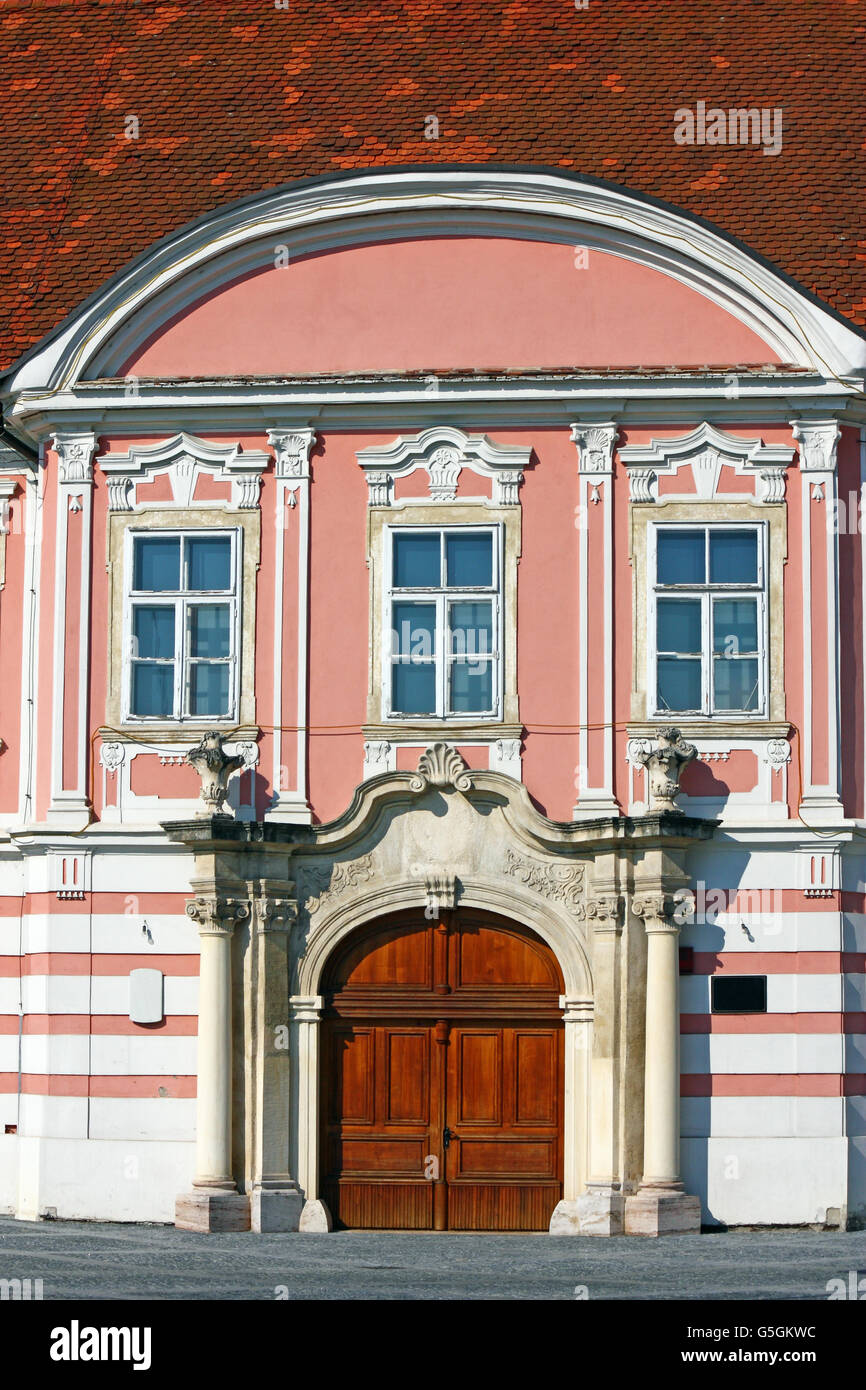 Old wooden entrance gate of house Stock Photo - Alamy