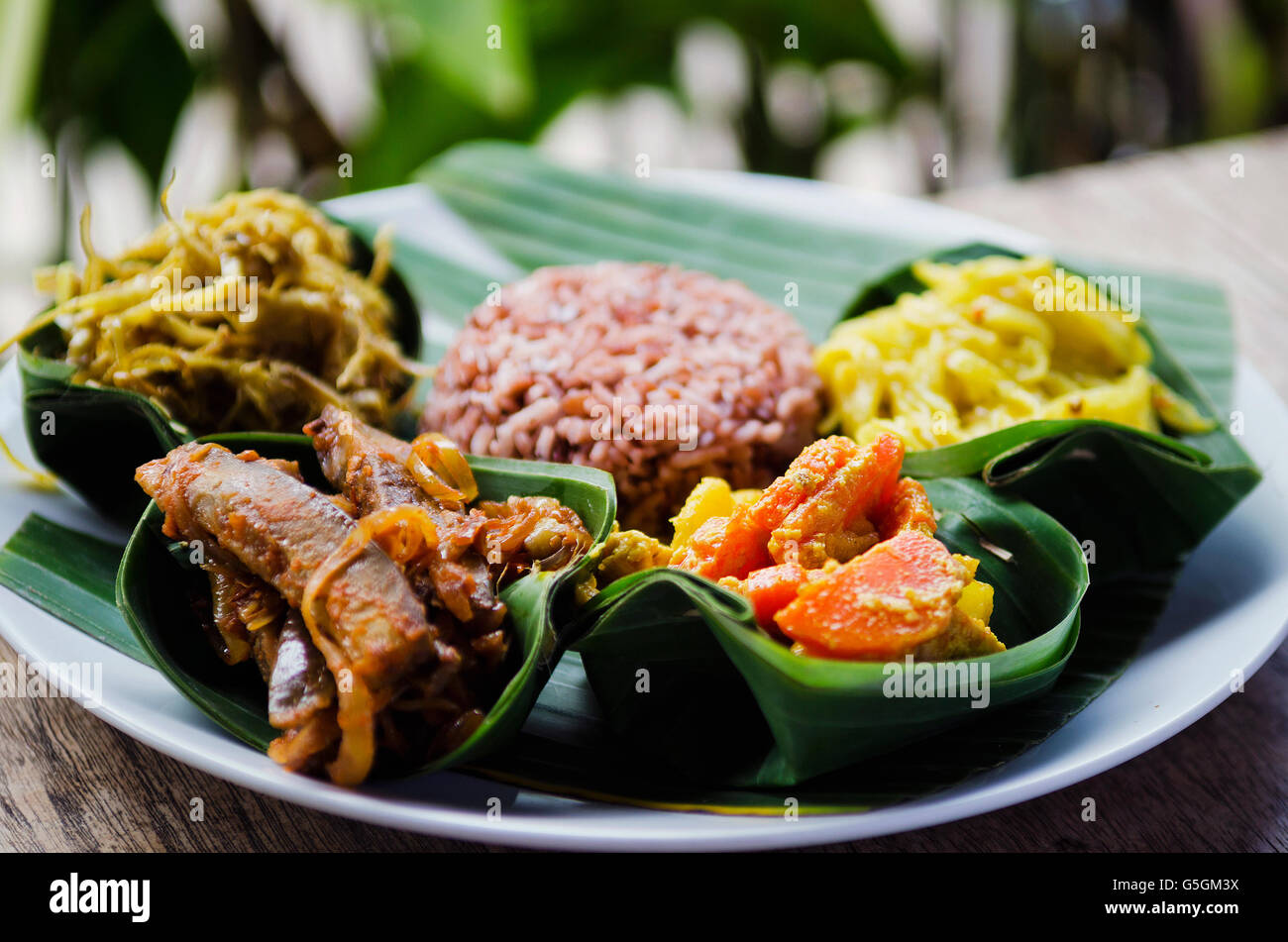 Traditional curries hi-res stock photography and images - Alamy