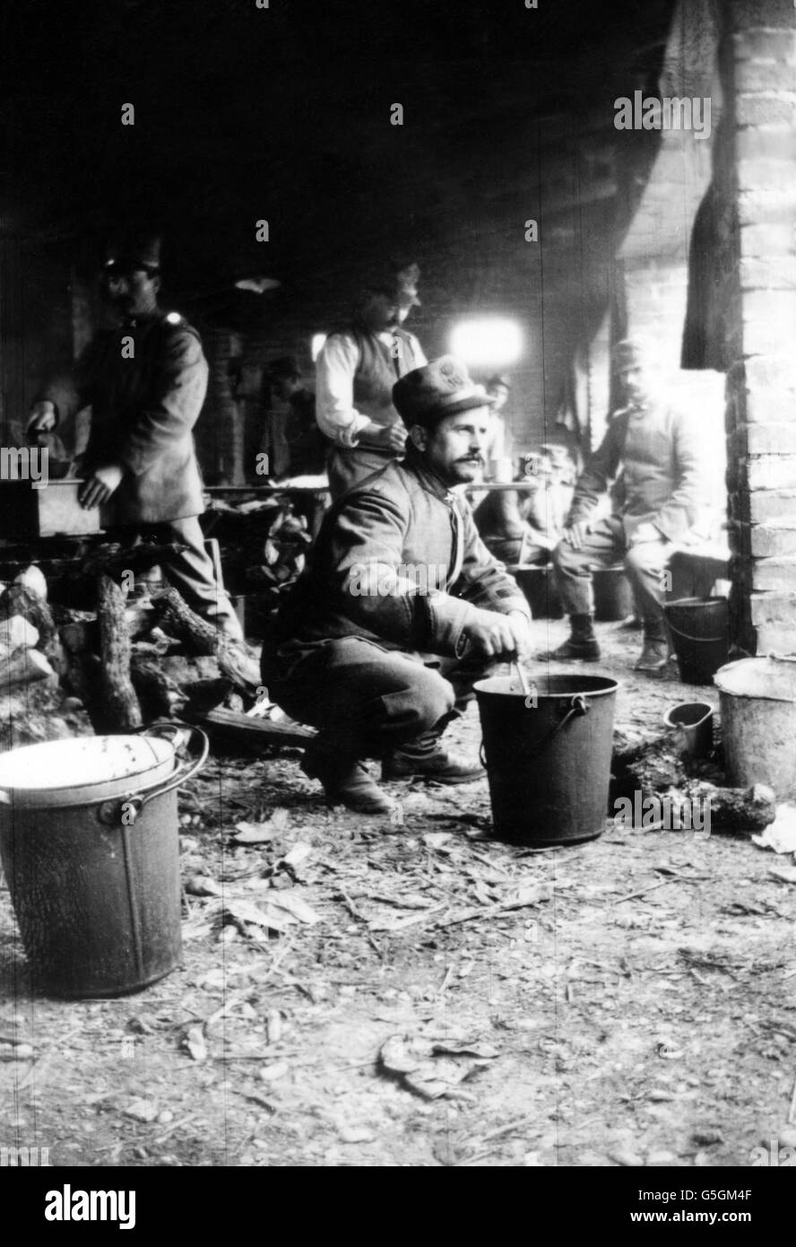 Italian soldiers first world war great troops army archantwwi pawwif7 ...