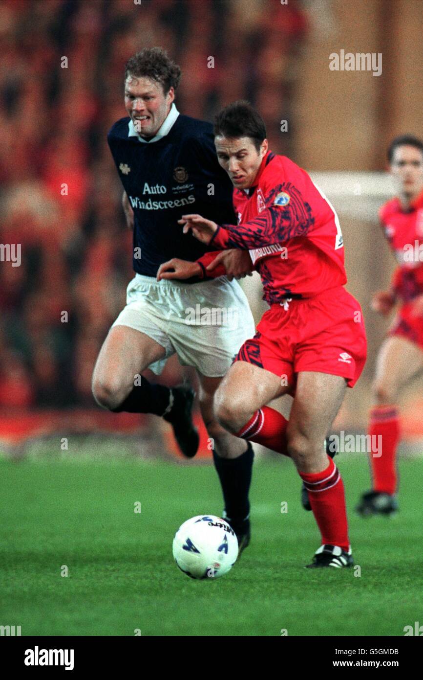 Scottish coca cola cup final soccer hi-res stock photography and images ...