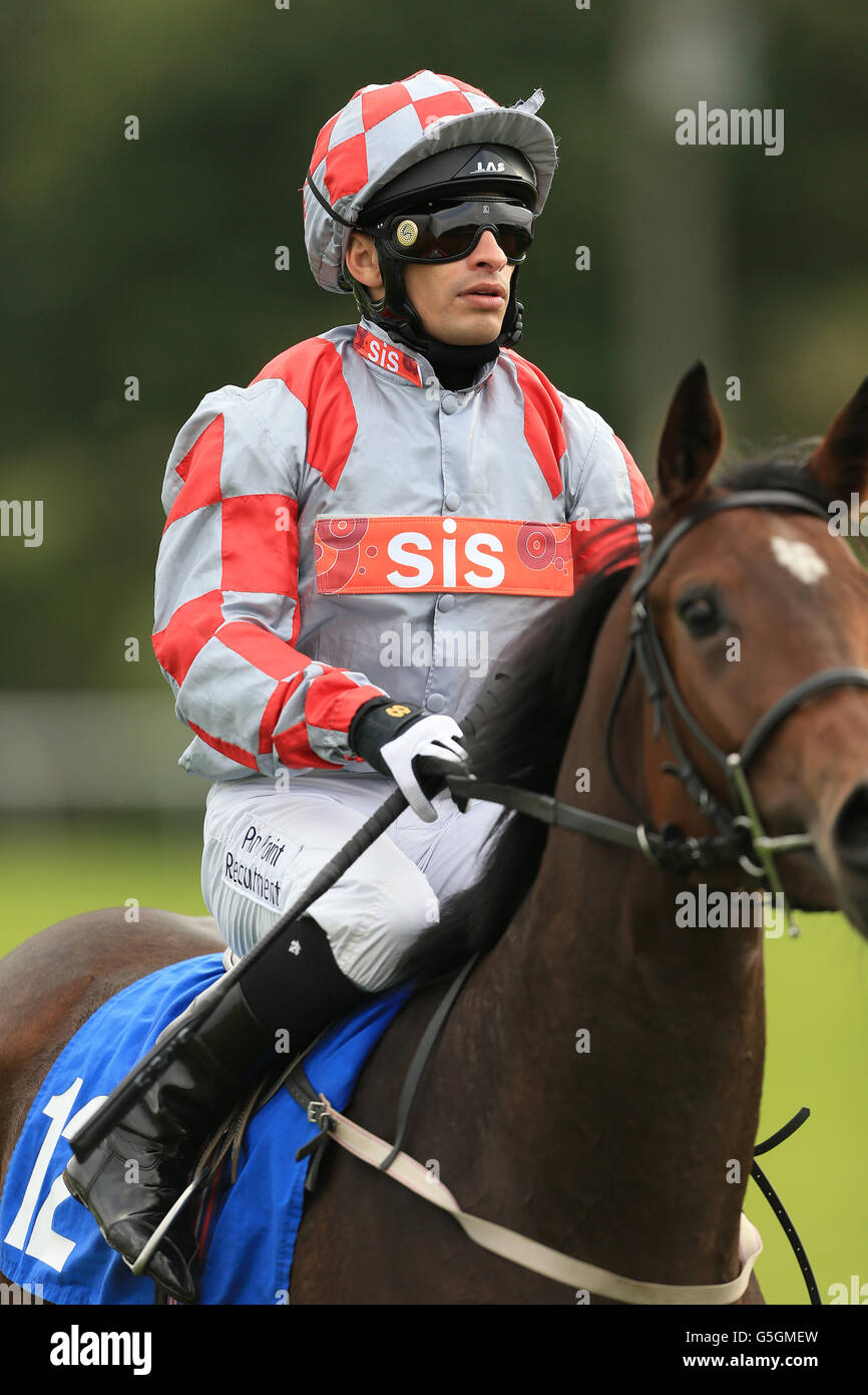 Horse Racing - Nottingham Races Stock Photo - Alamy