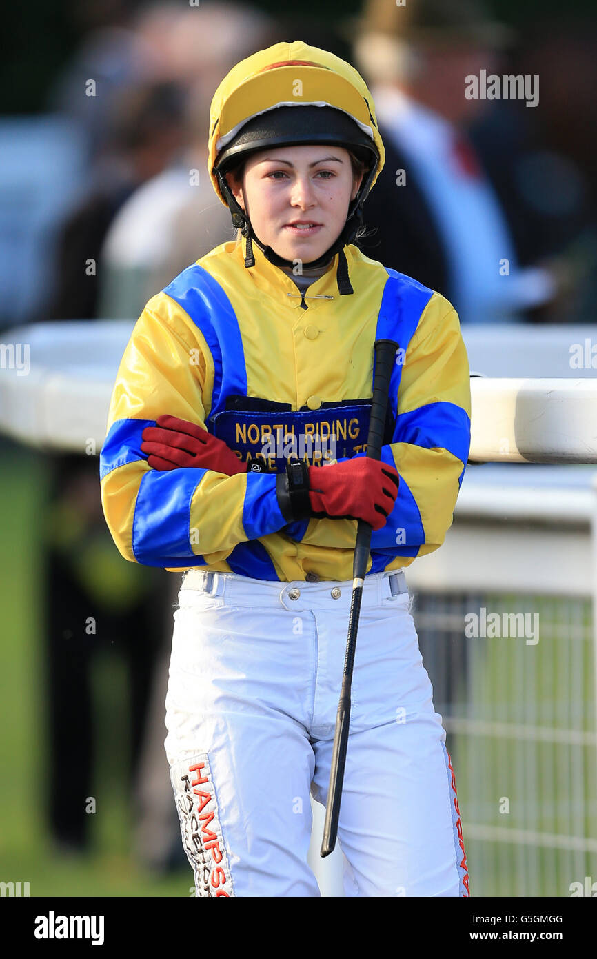 Horse Racing - Nottingham Races Stock Photo - Alamy