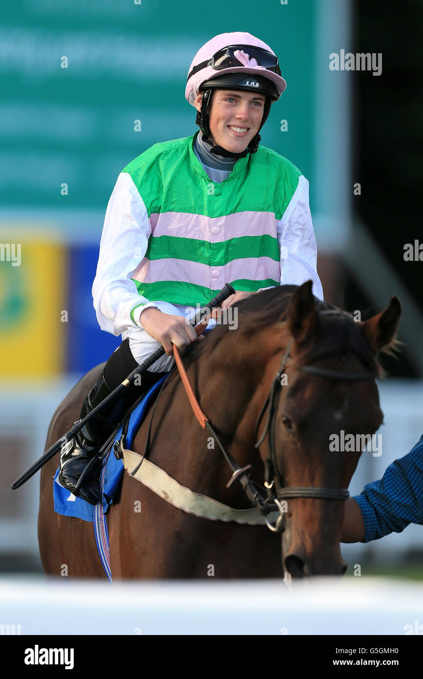 Horse Racing - Nottingham Races Stock Photo - Alamy