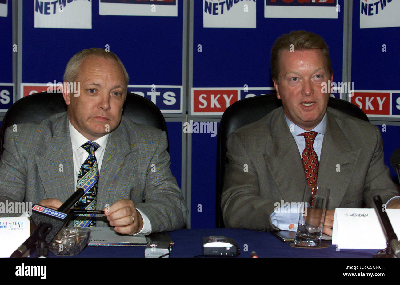 L-R Frank Maloney and Frank Warren at the London press conference Stock ...