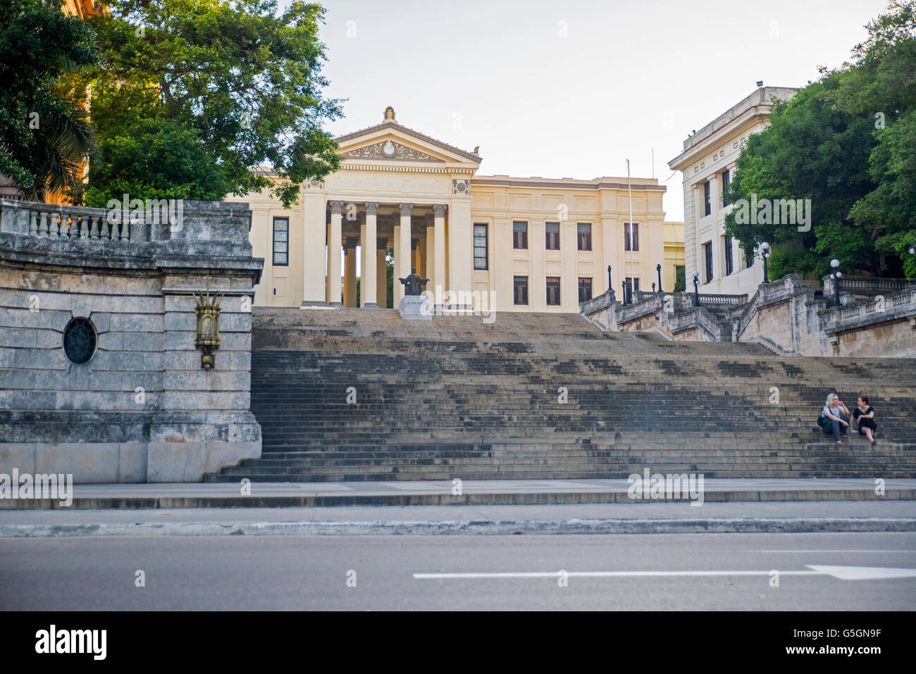 University of Havana, Cuba Stock Photo - Alamy