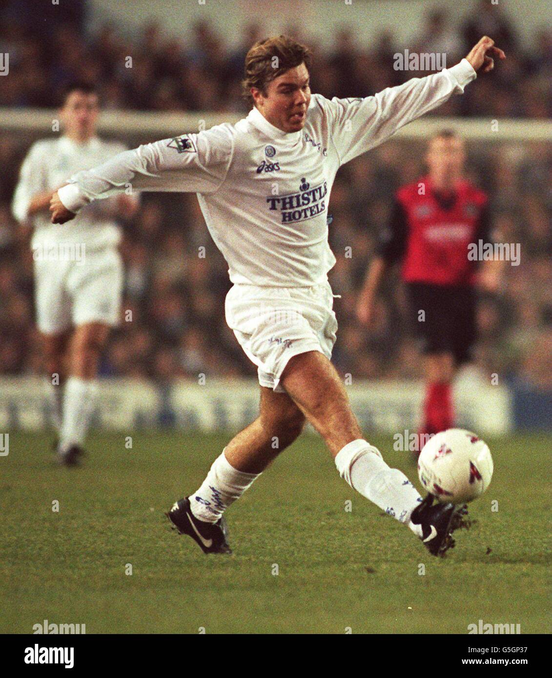 Tomas brolin leeds united hi-res stock photography and images - Alamy