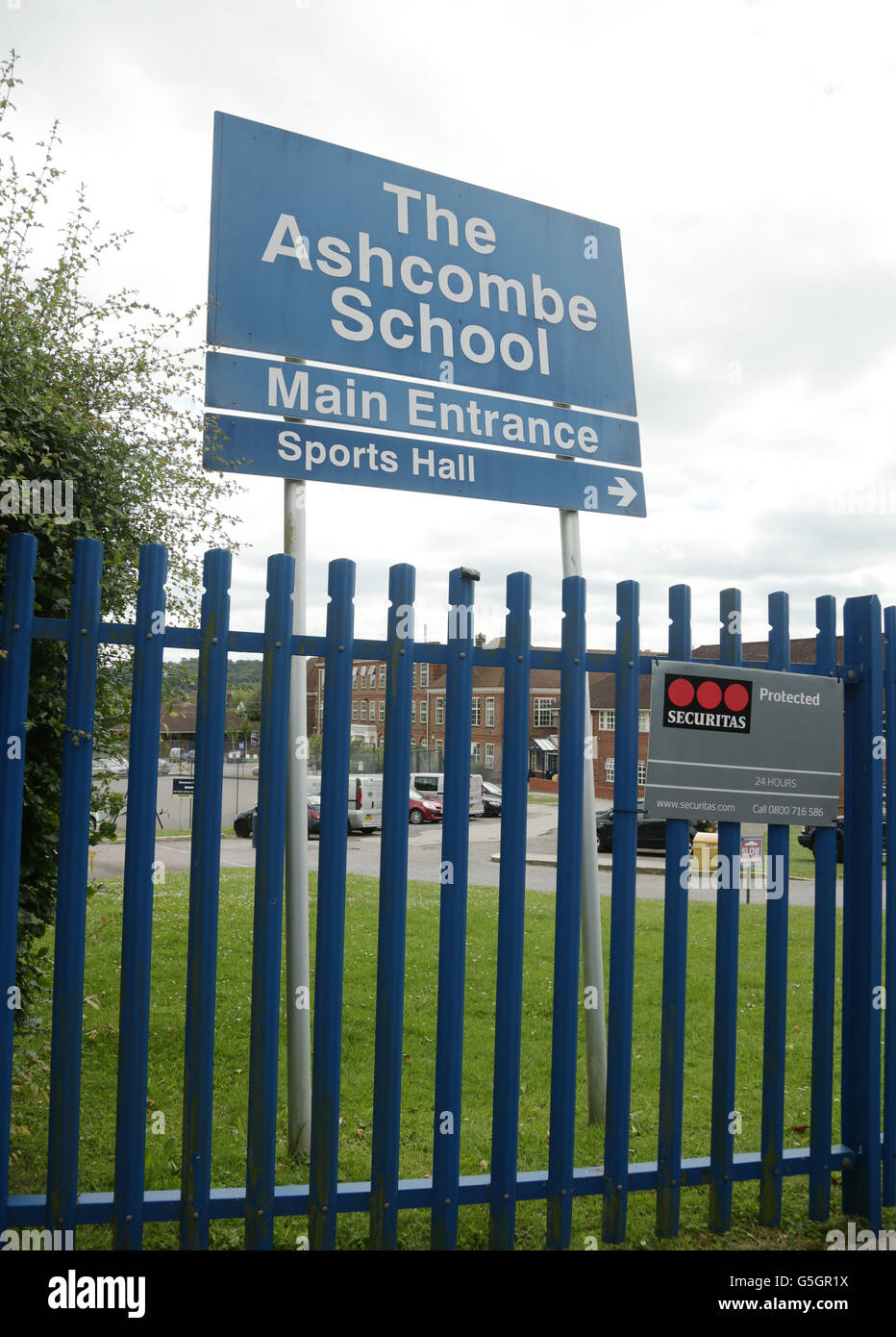 A general view of ashcombe school in dorking hi-res stock photography ...