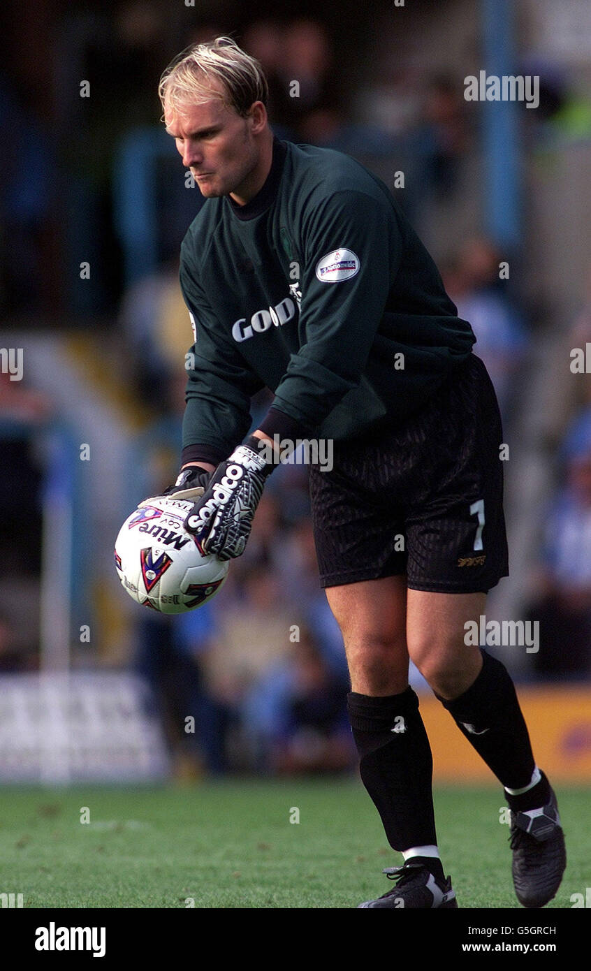 . Goal Keeper Michael Oakes in action for Wolverhampton Wanderers Stock ...