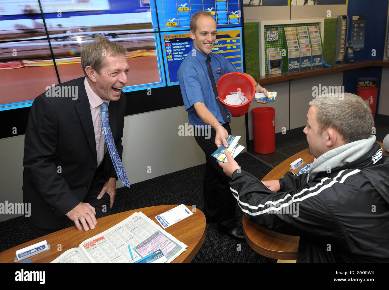 TV racing personality Derek Thompson entertains punters with help from ...