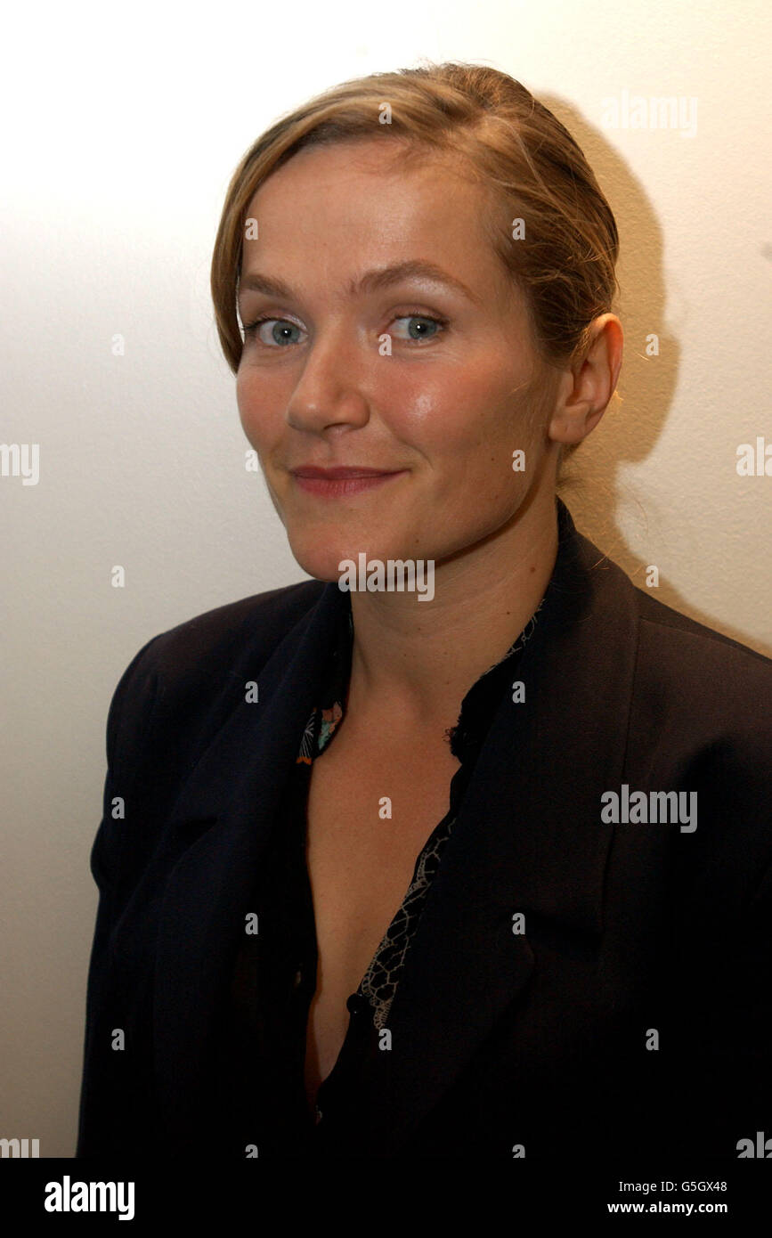 Actress jessica stevenson holly preview screening new televsion ...