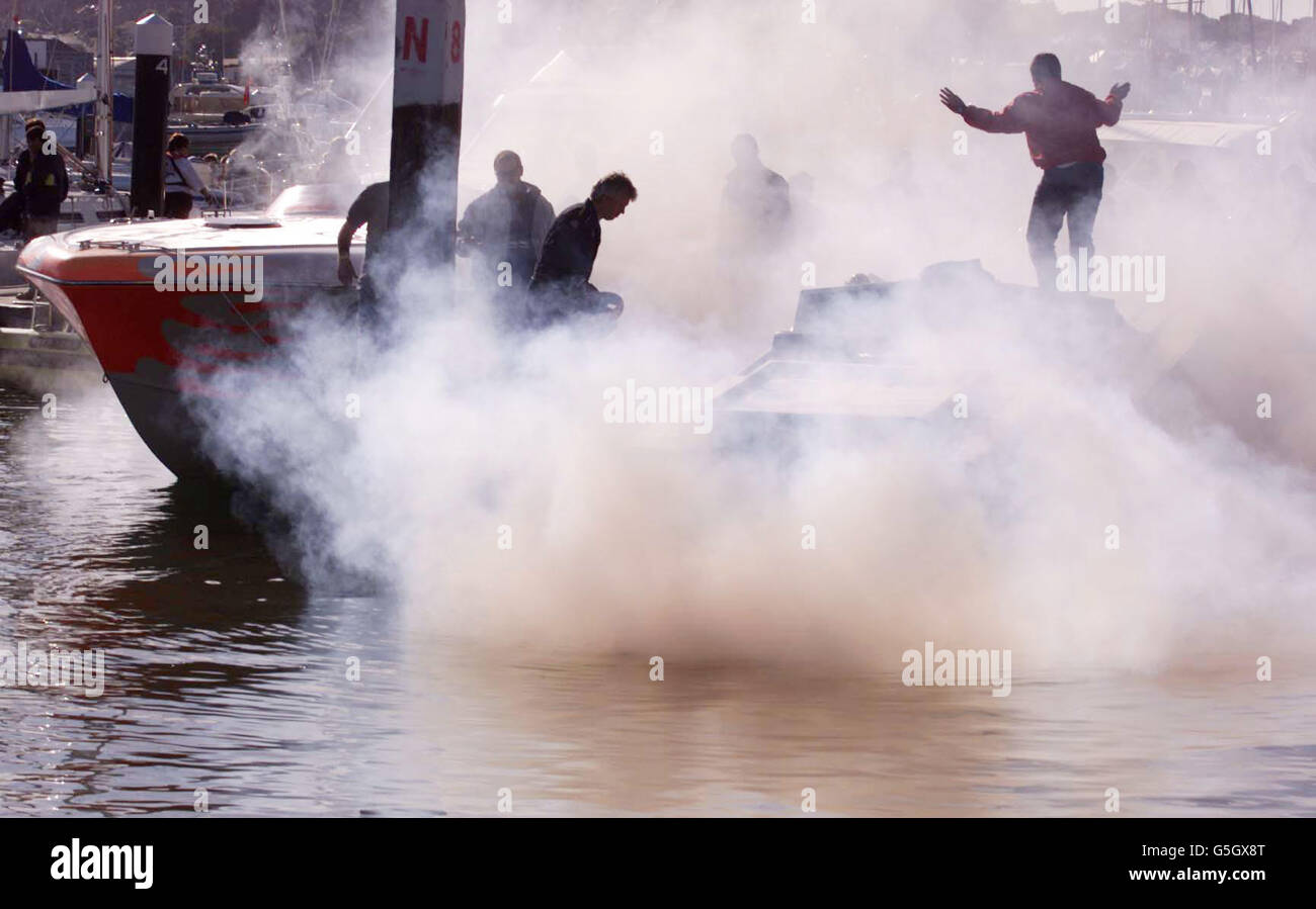 Old sailing boat cowes hi-res stock photography and images - Alamy