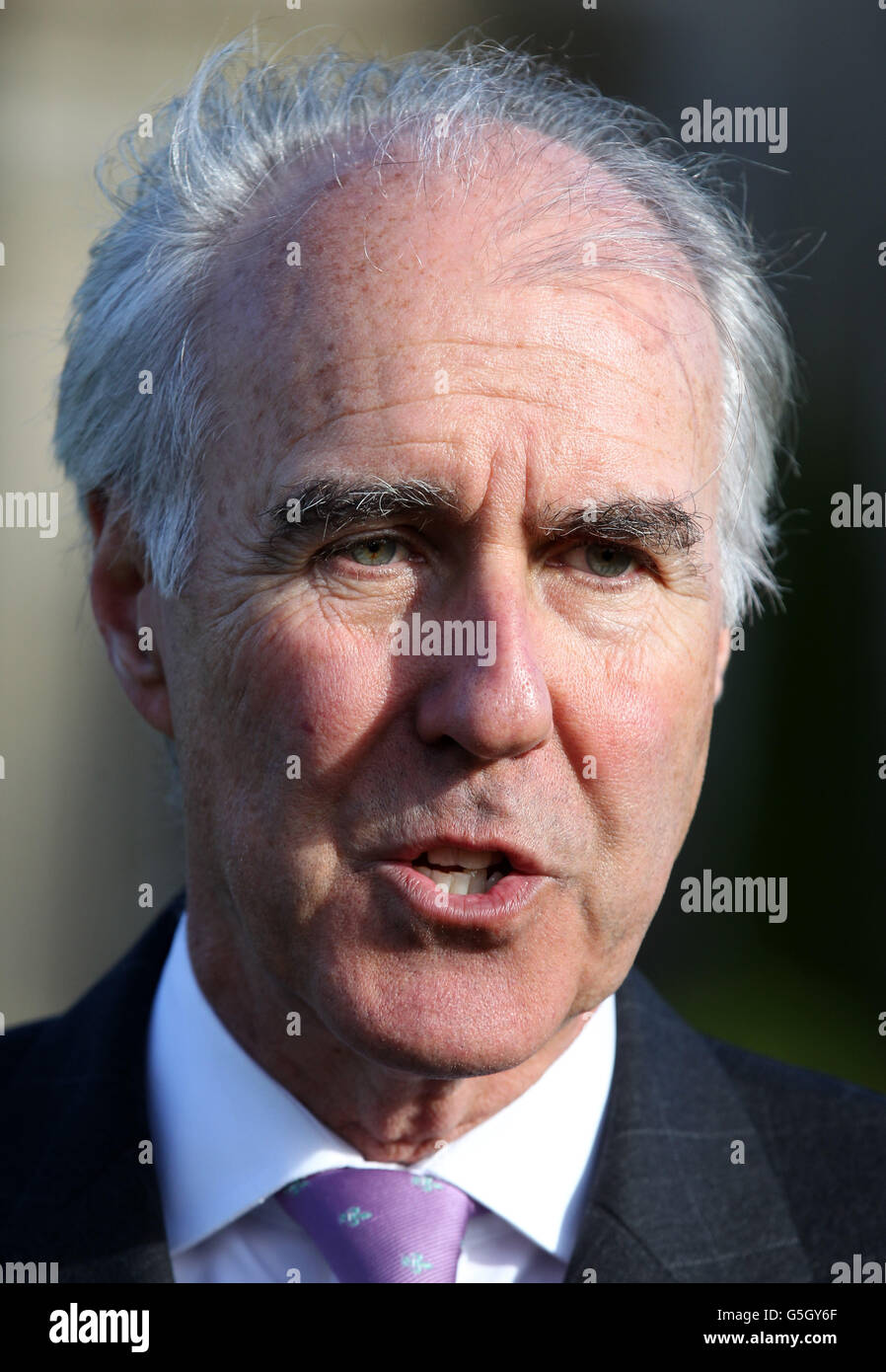 Paul lawrie brings the ryder cup to gleneagles hi-res stock photography ...