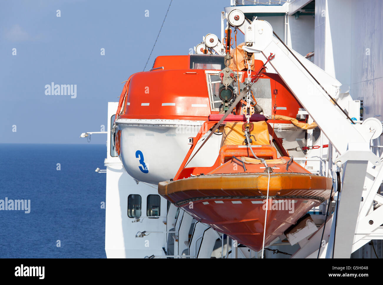 Sea rescue boats hi-res stock photography and images - Alamy