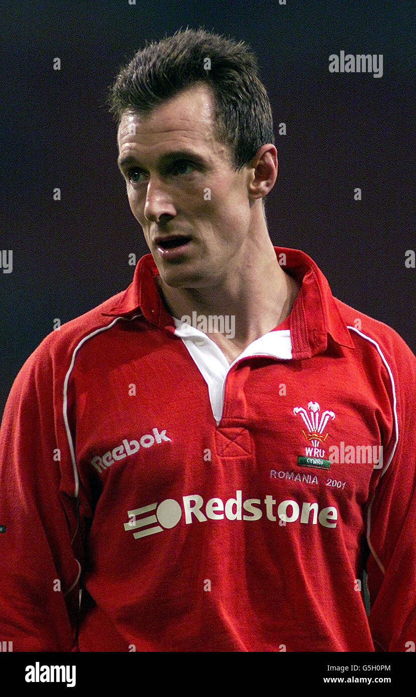 Wales v romania robert howley hi-res stock photography and images - Alamy