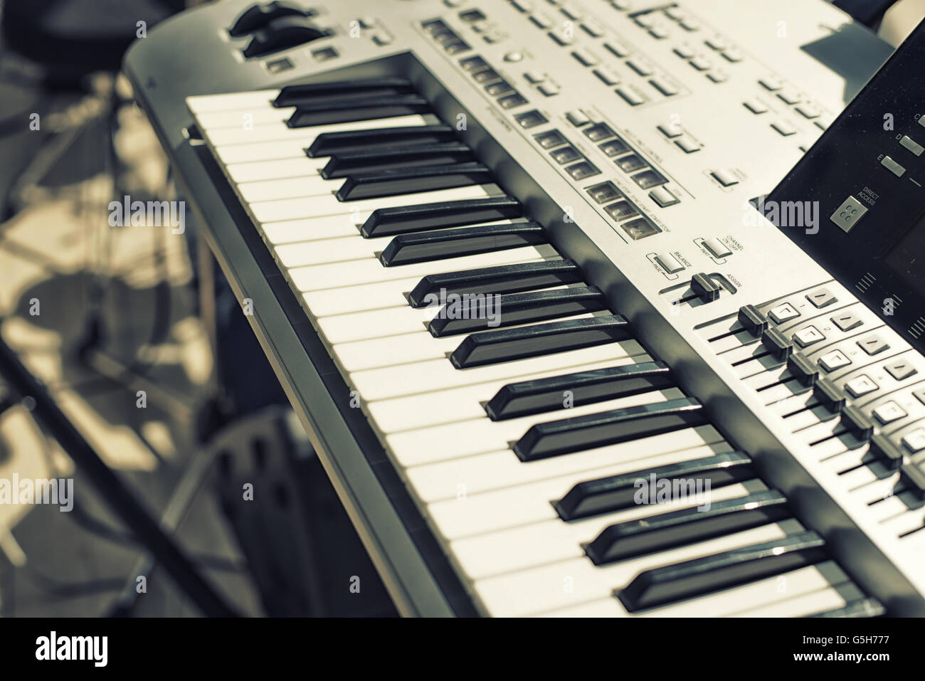 Detail of keys on music keyboard Stock Photo - Alamy