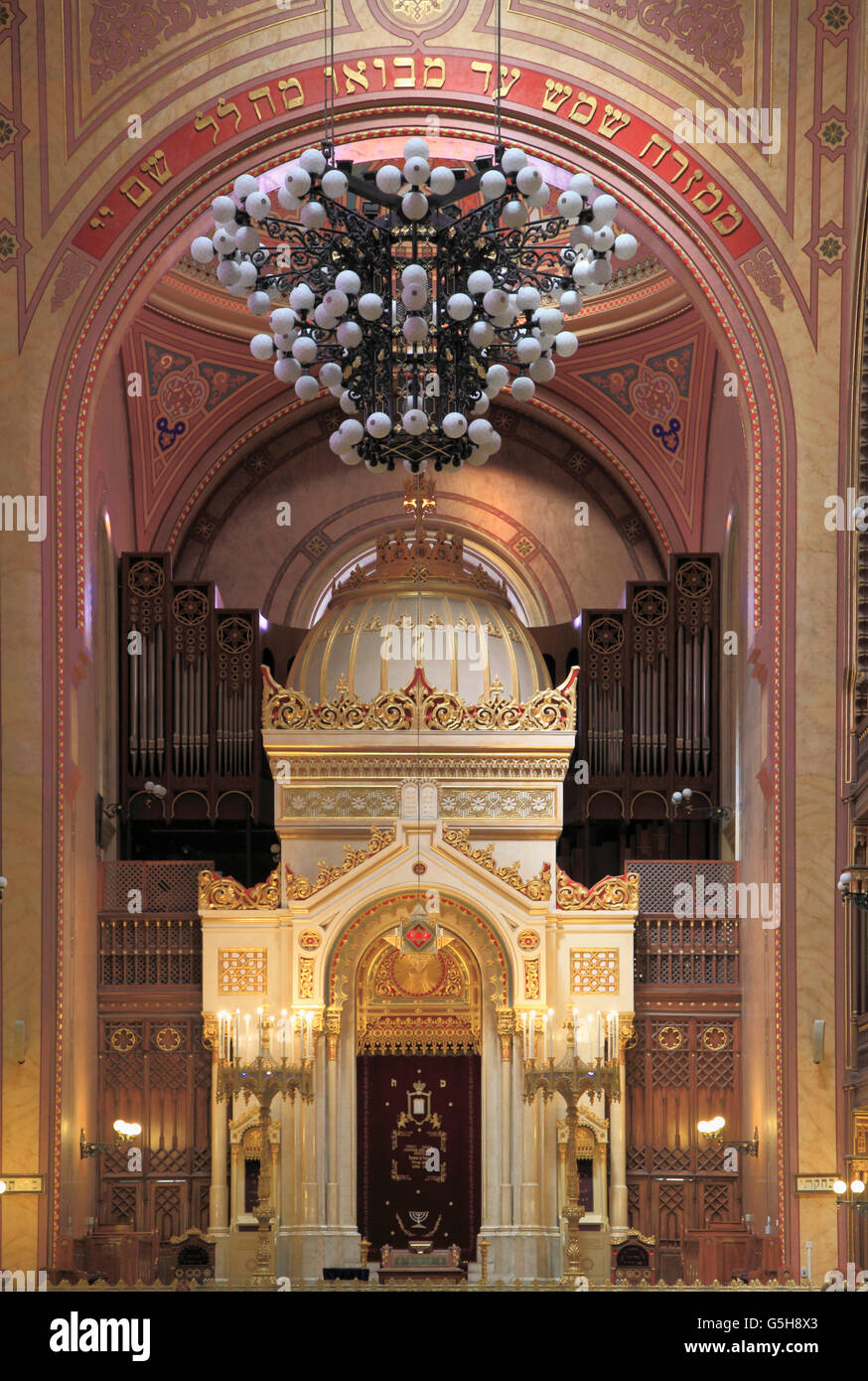 Synagogue interior hi-res stock photography and images - Alamy