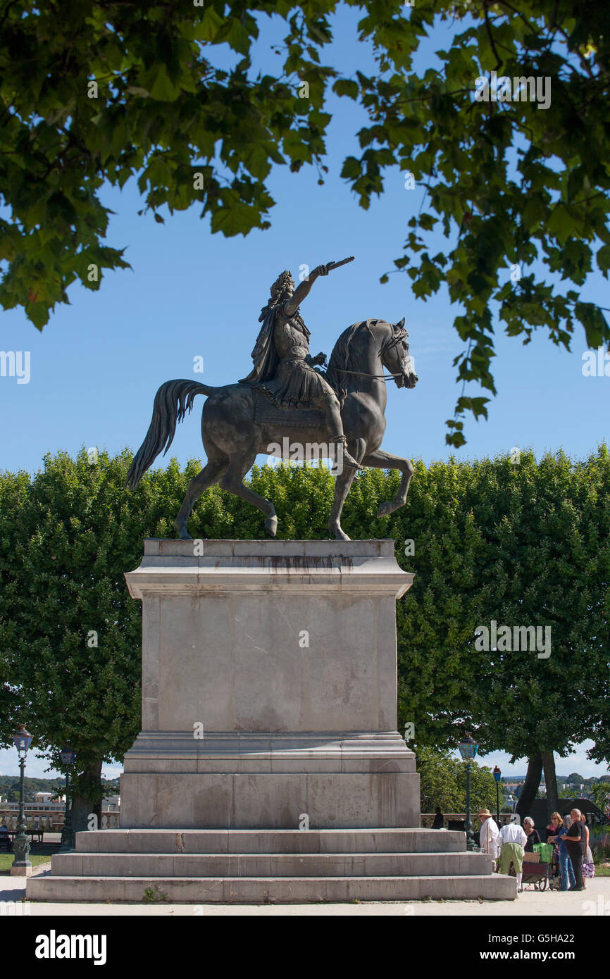 Montpellier statue park hi-res stock photography and images - Alamy