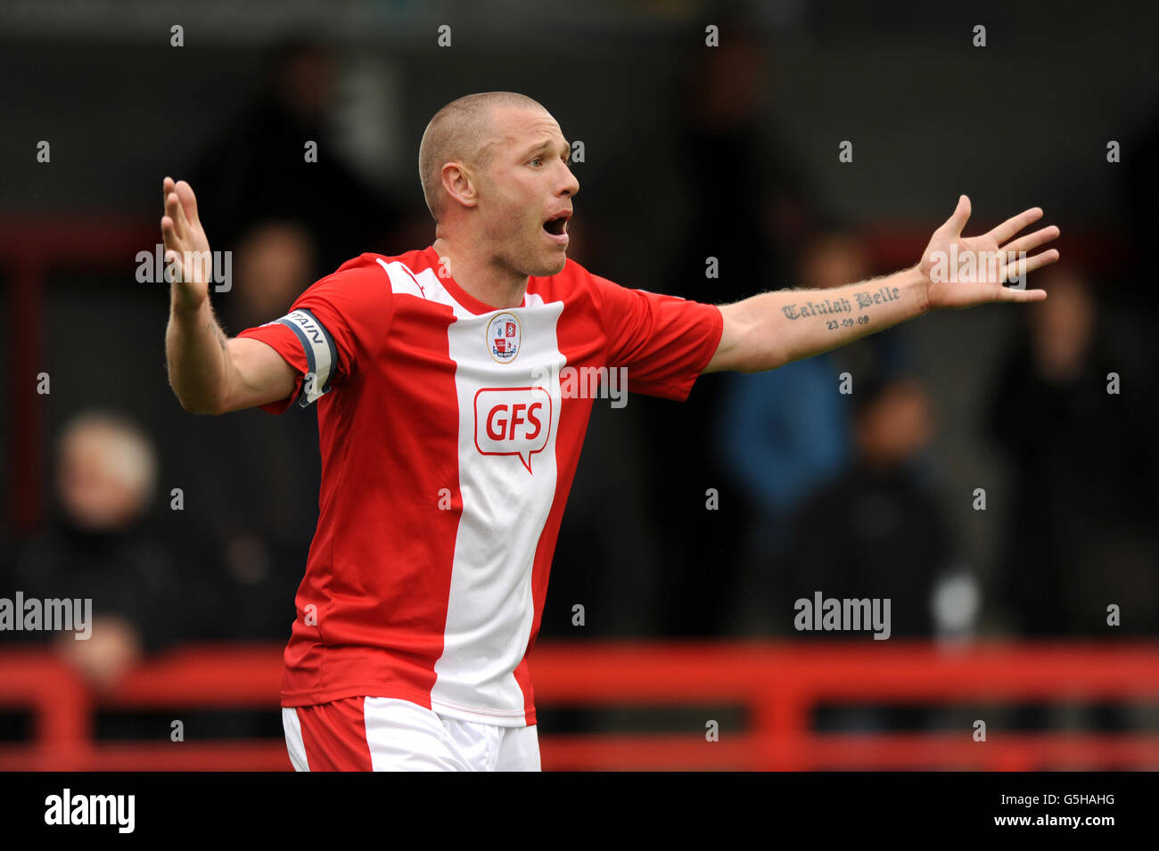 Football soccer crawley ampics hi-res stock photography and images - Alamy