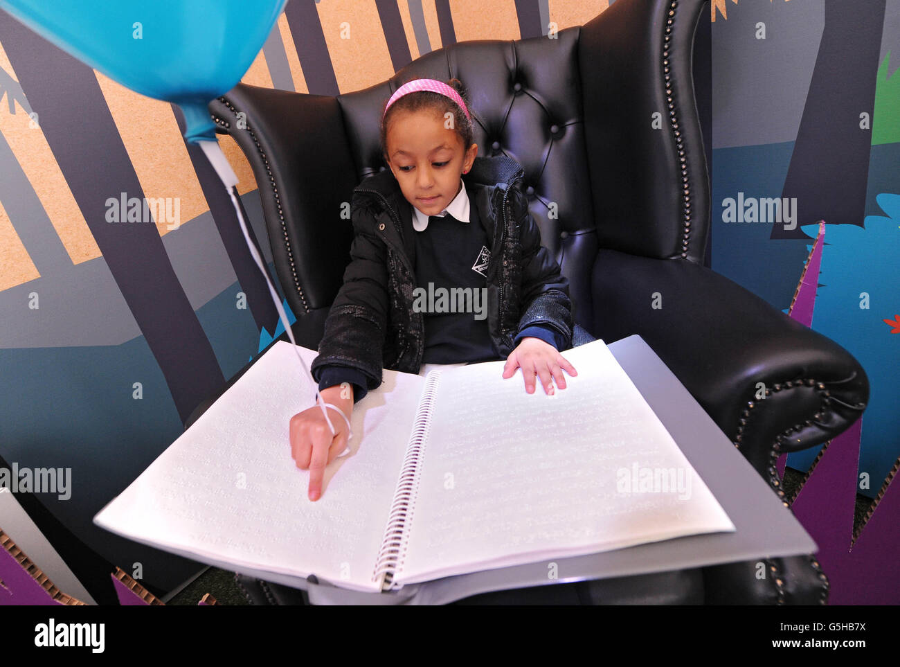 Snowfields primary school hi-res stock photography and images - Alamy