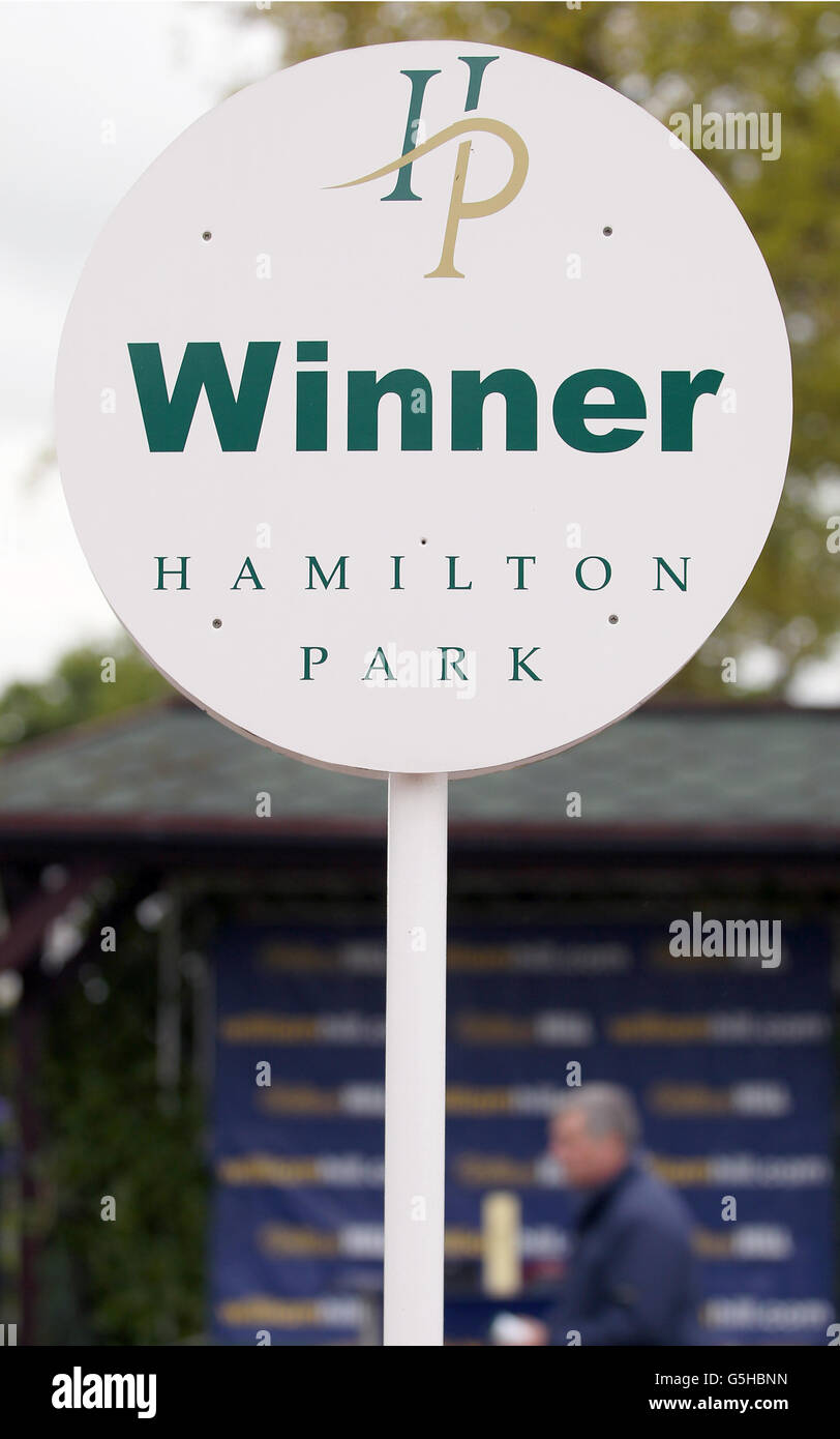 Hamilton park racecourse hi-res stock photography and images - Alamy