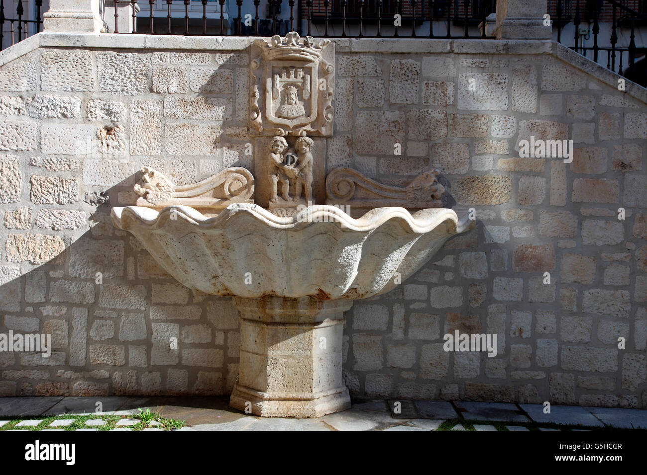 Santiago camino shell hi-res stock photography and images - Alamy