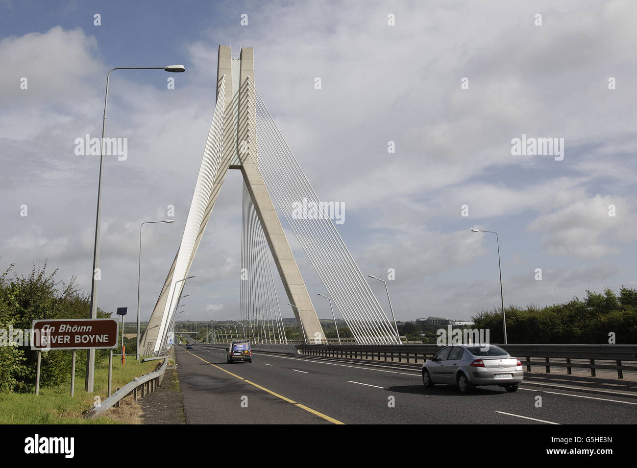 Boyne River Bridge On M1 High Resolution Stock Photography and Images ...