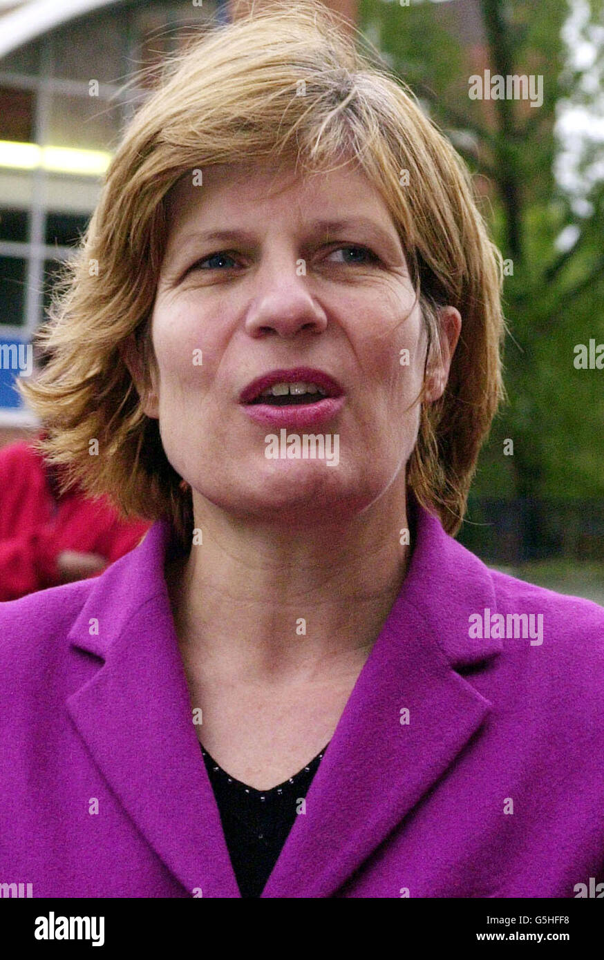 Sally Cresswell's Instagram, Twitter & Facebook on IDCrawl