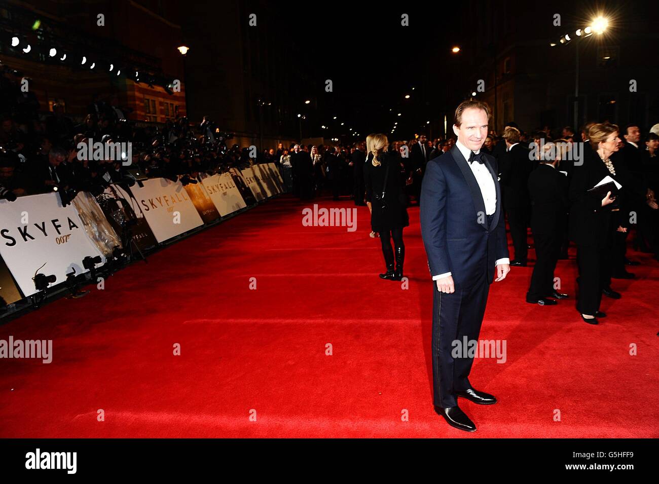 Skyfall Royal World Premiere - London Stock Photo - Alamy